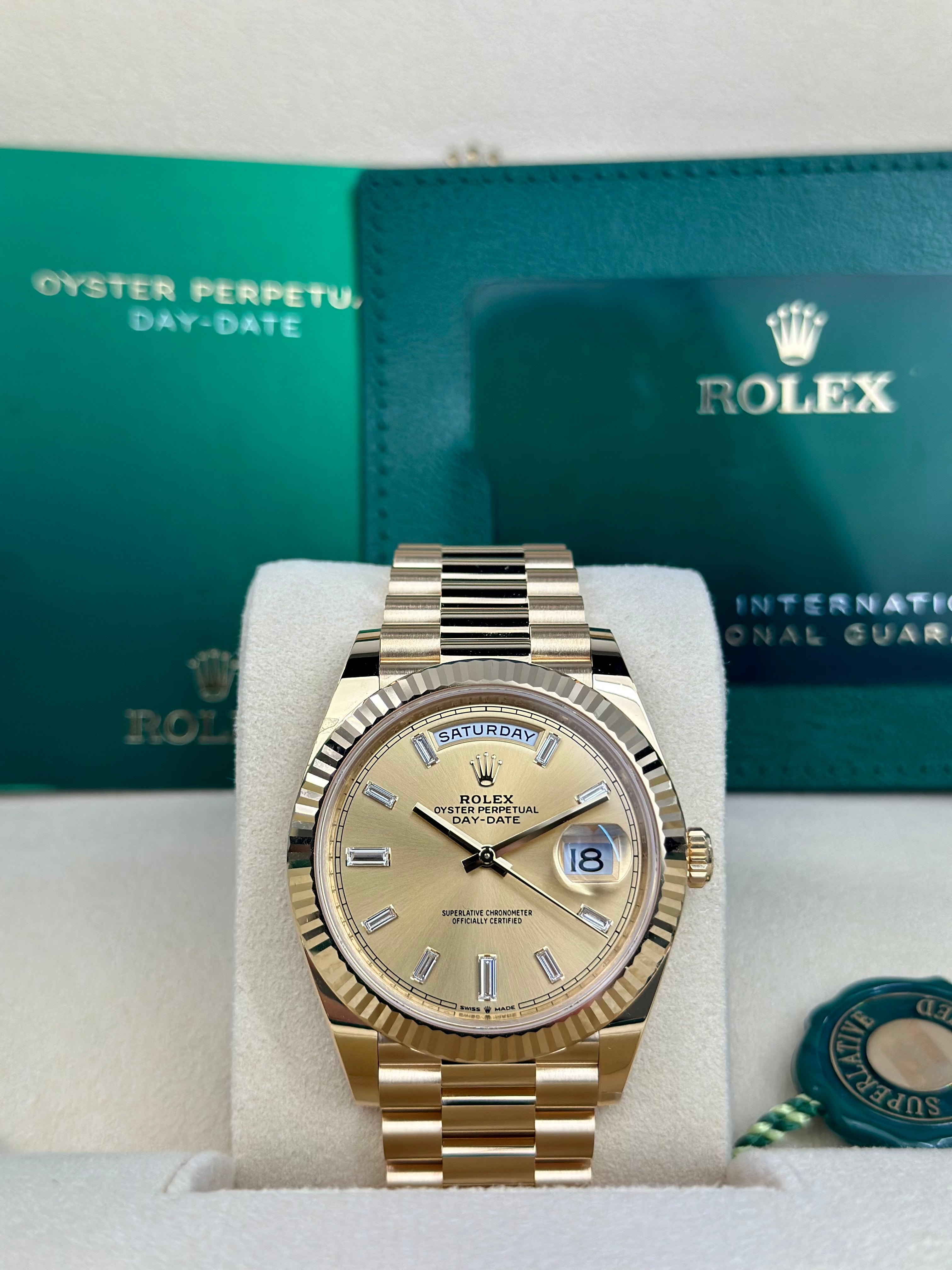 Rolex DAY-DATE 228238-005 CHAMPAGNE DIAMOND UNWORN
